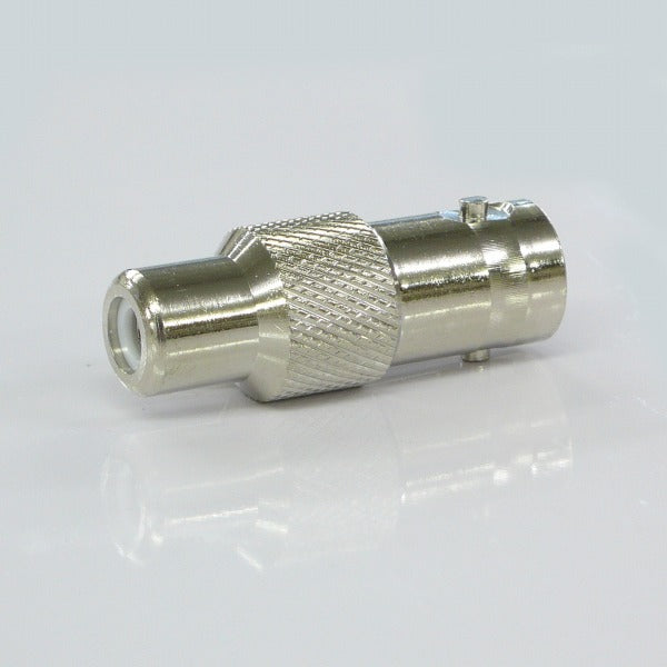 【BNCJ-RCAJ】BNCジャック-RCAジャック変換コネクタ – 秋葉原の防犯カメラ・監視カメラ専門店 ワイケー無線